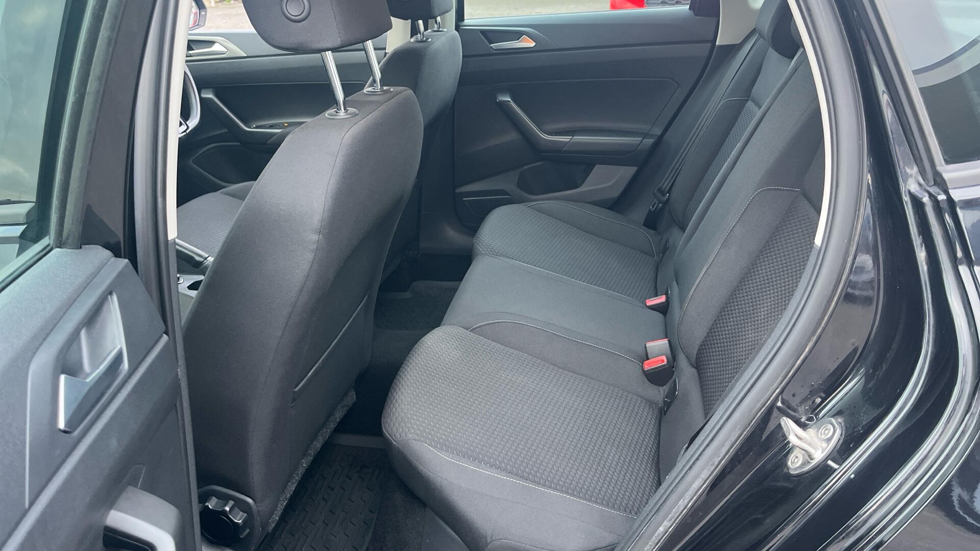 2018 68 VOLKSWAGEN POLO 1.0 SE Euro 6 (s/s) 5dr