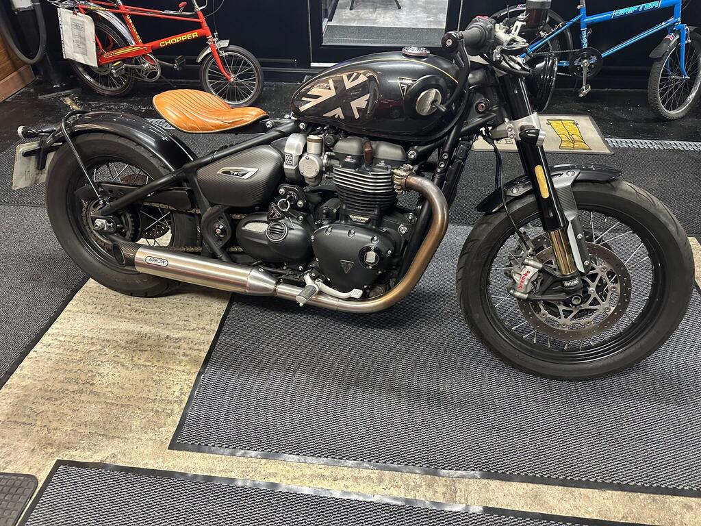 Used Triumph Bobber Custom Cruiser 1200 Tfc Euro 4 in London, Essex ...