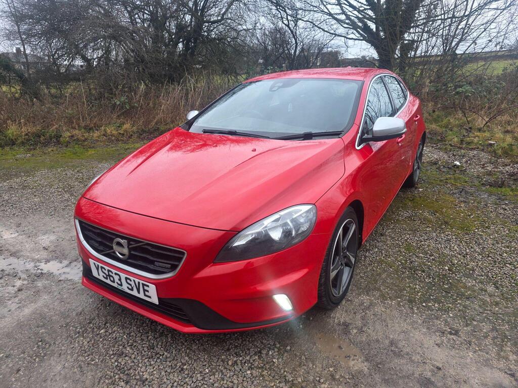 Used Volvo V40 Hatchback 1.6 D2 R-design Euro 5 (S/s) 5dr in ...