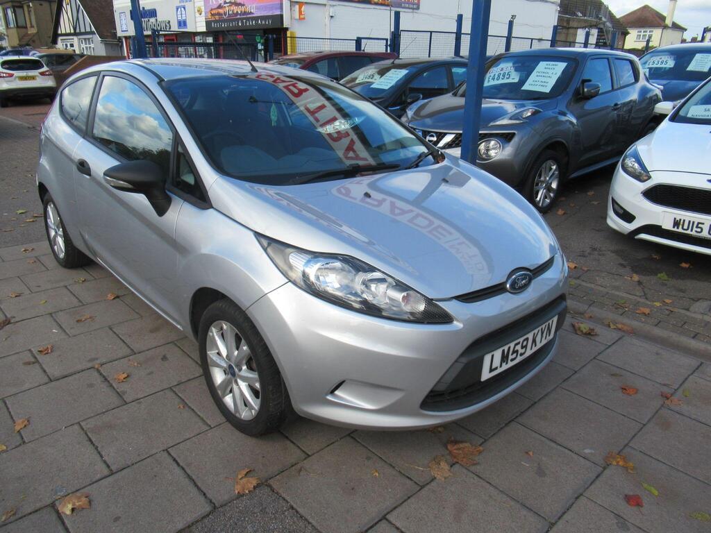 Used Ford Fiesta Van Window Van 1.4 Tdci 3dr in Rainham, Essex | Car ...