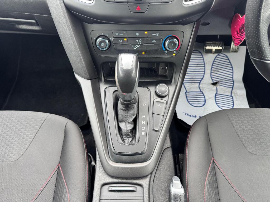 Used Ford Focus Hatchback 1.0t Ecoboost St-line Auto Euro 6 (S/s) 5dr ...