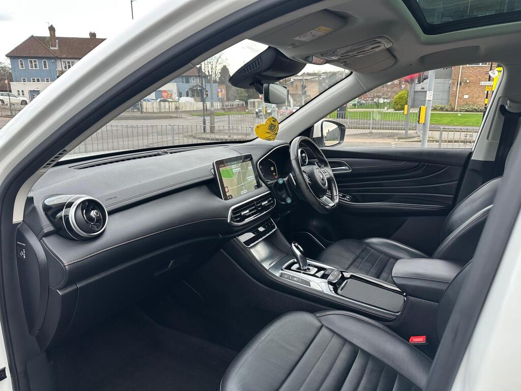 Used Mg Mg Hs Suv 1.5 T-gdi Exclusive Dct Euro 6 (S/s) 5dr in ...