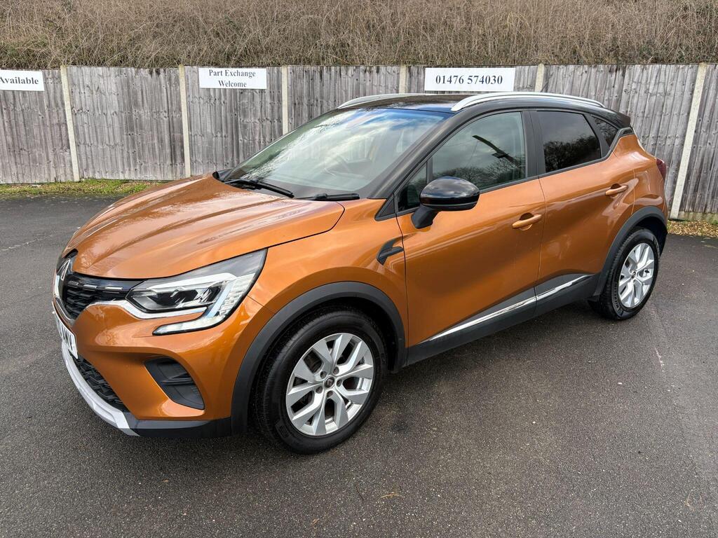 Used Renault Captur Suv 1.5 Blue Dci Iconic Euro 6 (S/s) 5dr in ...
