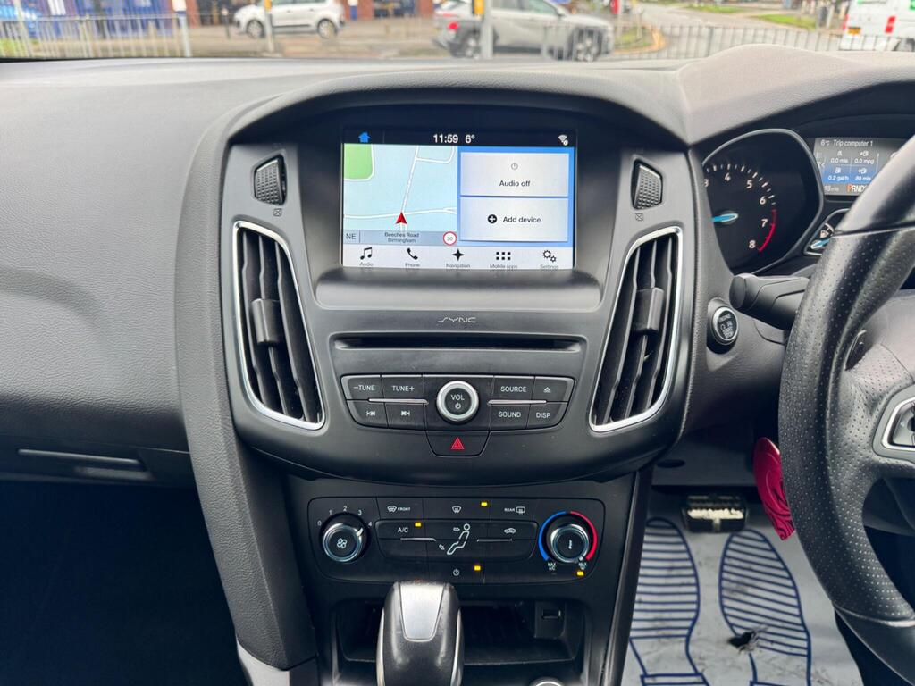 Used Ford Focus Hatchback 1.0t Ecoboost St-line Auto Euro 6 (S/s) 5dr ...