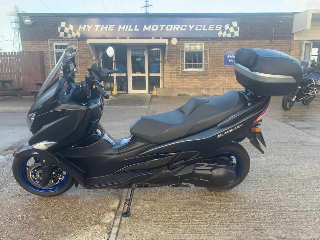 Used Suzuki Burgman 400 Scooter 400 Cvt Euro 5 in Colchester, Essex ...
