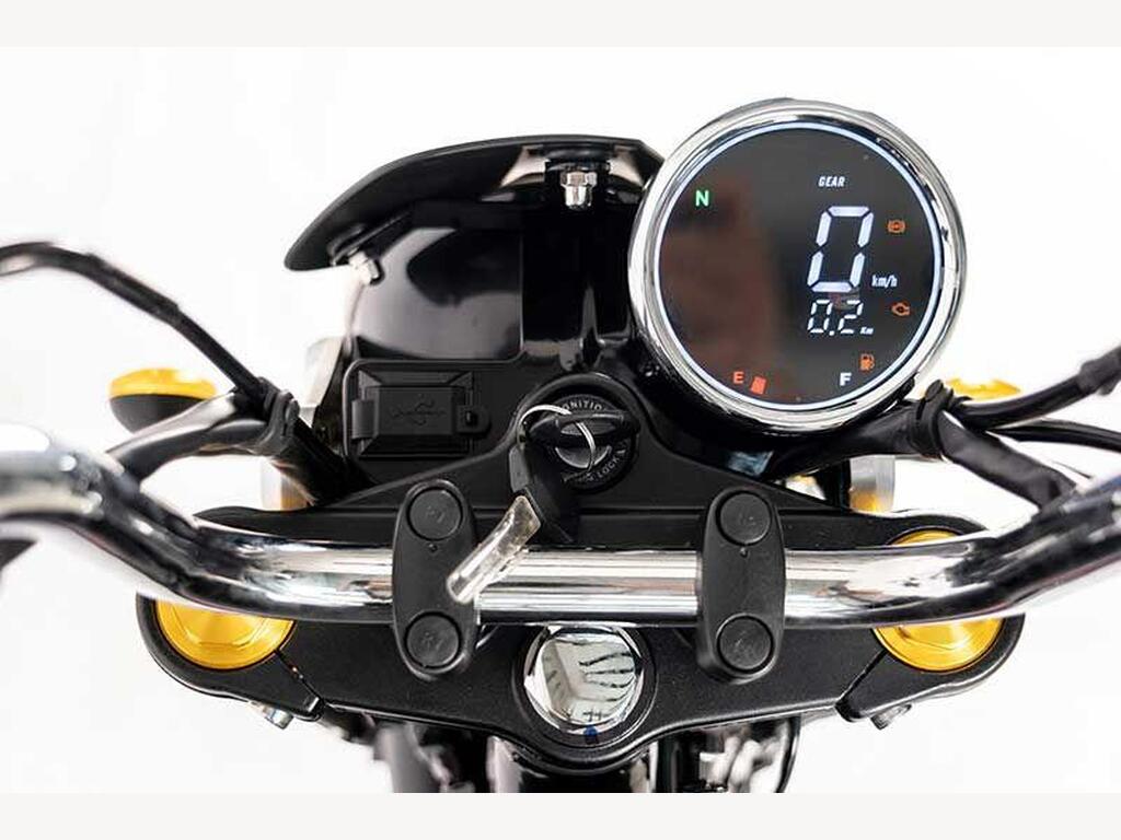 Used Bluroc Motorcycles X-bongo 50 Roadster/retro 50 Euro 5 in Andover ...