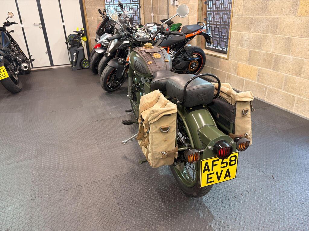 Used Royal Enfield Bullet Roadster/retro 500 Classic Euro 4 in Newark ...