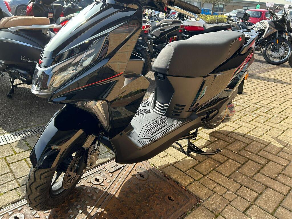 Used Lexmoto Ocr 125 Scooter 125 Cvt Euro 5 in Andover, Hampshire ...