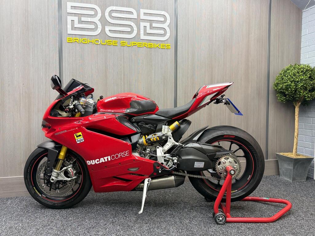 Used Ducati 1299 Panigale Super Sports 1299 S Euro 3 in Brighouse, West ...
