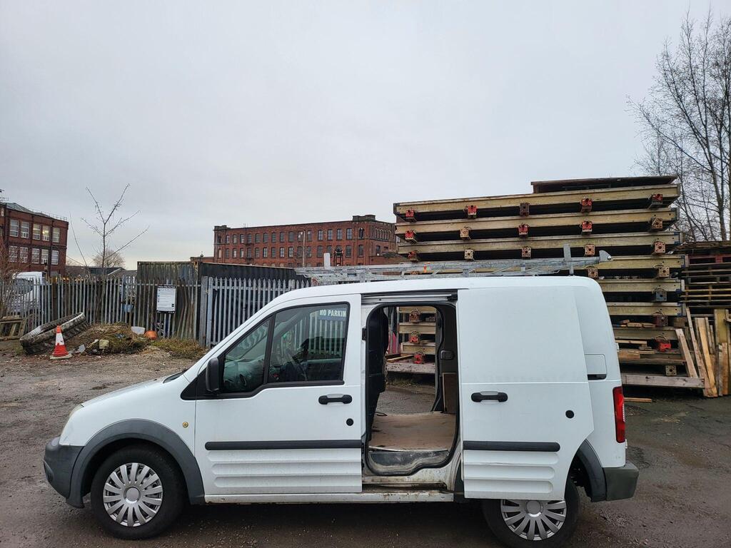 Used Ford Transit Connect Panel Van 1.8 Tdci T220 L1 H1 4dr Dpf in ...