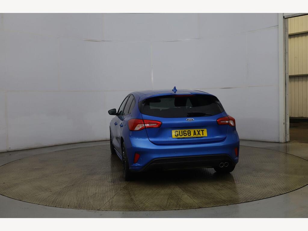 Used Ford Focus Hatchback 1.5t Ecoboost St-line X Euro 6 (S/s) 5dr in ...