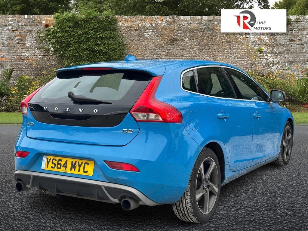 Used Volvo V40 Hatchback 1.6 D2 R-design Euro 5 (S/s) 5dr in Oldham ...