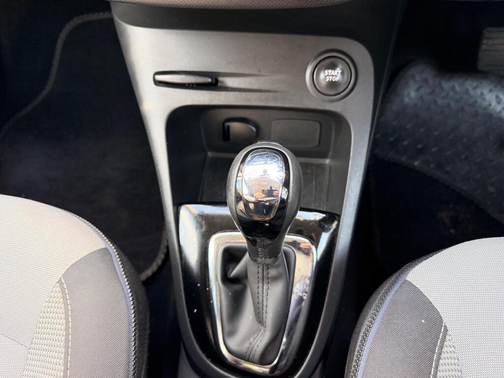Used Renault Captur Suv 1.5 Dci Dynamique S Medianav Edc Euro 5 5dr in ...