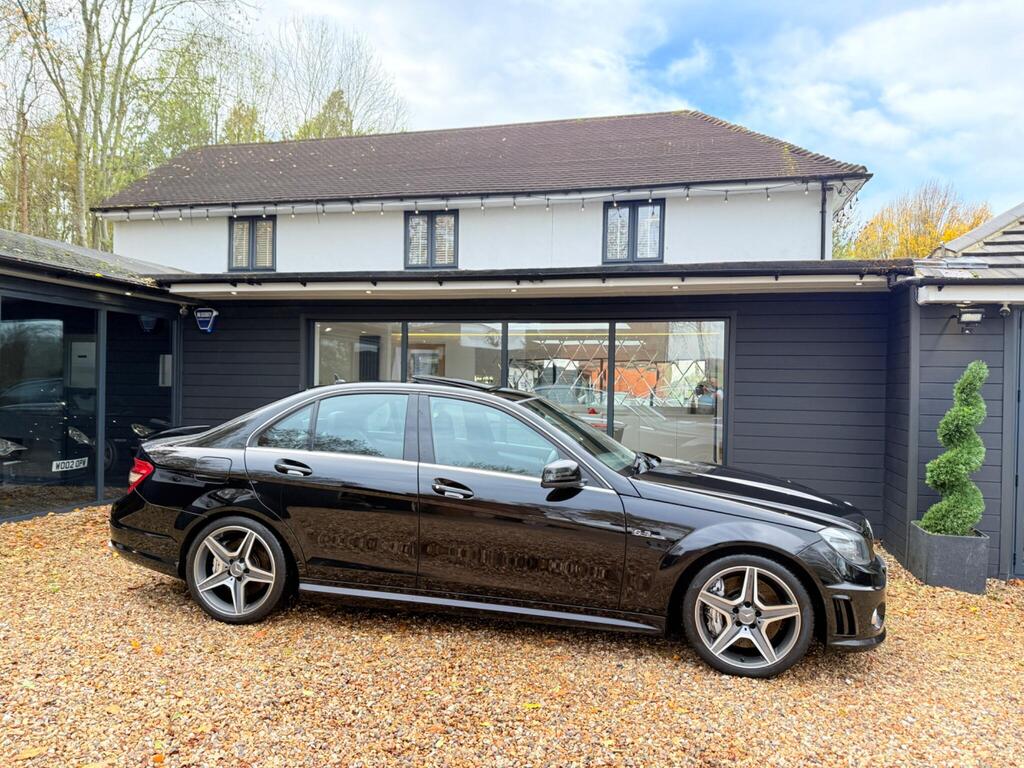 Used Mercedes-benz C Class Saloon 6.3 C63 V8 Amg G-tronic Euro 5 4dr in ...