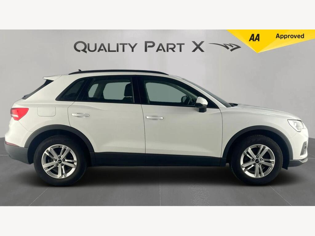 Used Audi Q3 Suv 1.5 Tfsi Cod 35 Technik S Tronic Euro 6 (S/s) 5dr in ...