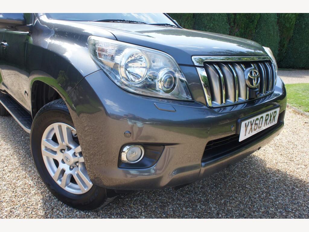 Used Toyota Land Cruiser Suv 3.0 D-4d Lc5 Auto 4wd Euro 4 5dr in Cobham, Surrey | Baker Brothers