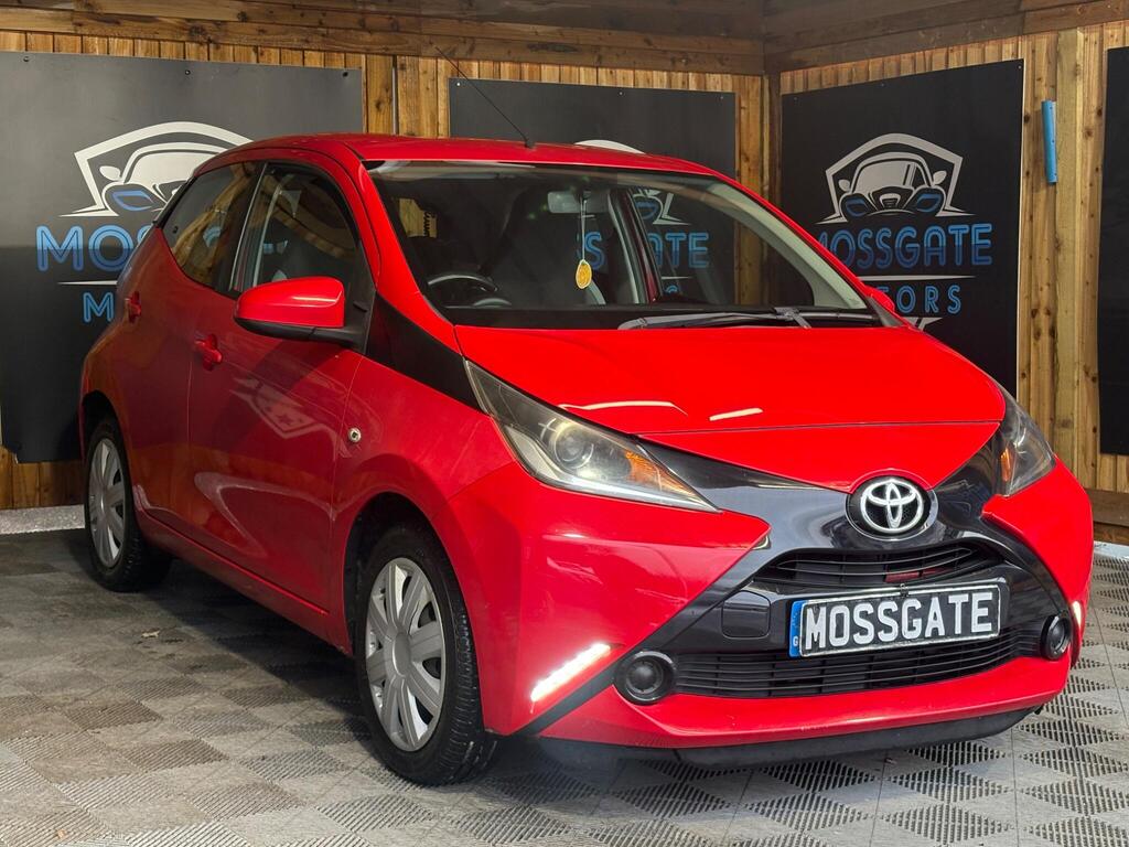 Used Toyota Aygo Hatchback 1.0 Vvt-i X-play X-shift Euro 5 5dr Euro 5 ...