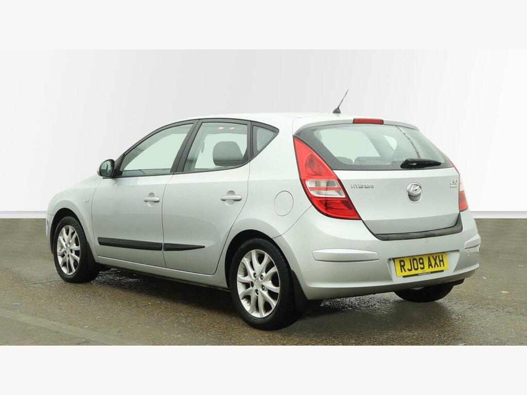 Used Hyundai I30 Hatchback 1.4 Es Euro 4 5dr in Reading, Berkshire | SQ ...