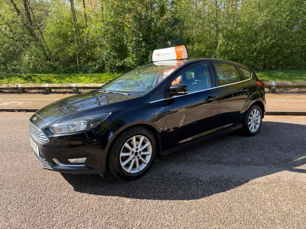 Used Ford Focus Hatchback 1.0t Ecoboost Titanium Euro 6 (S/s) 5dr in ...