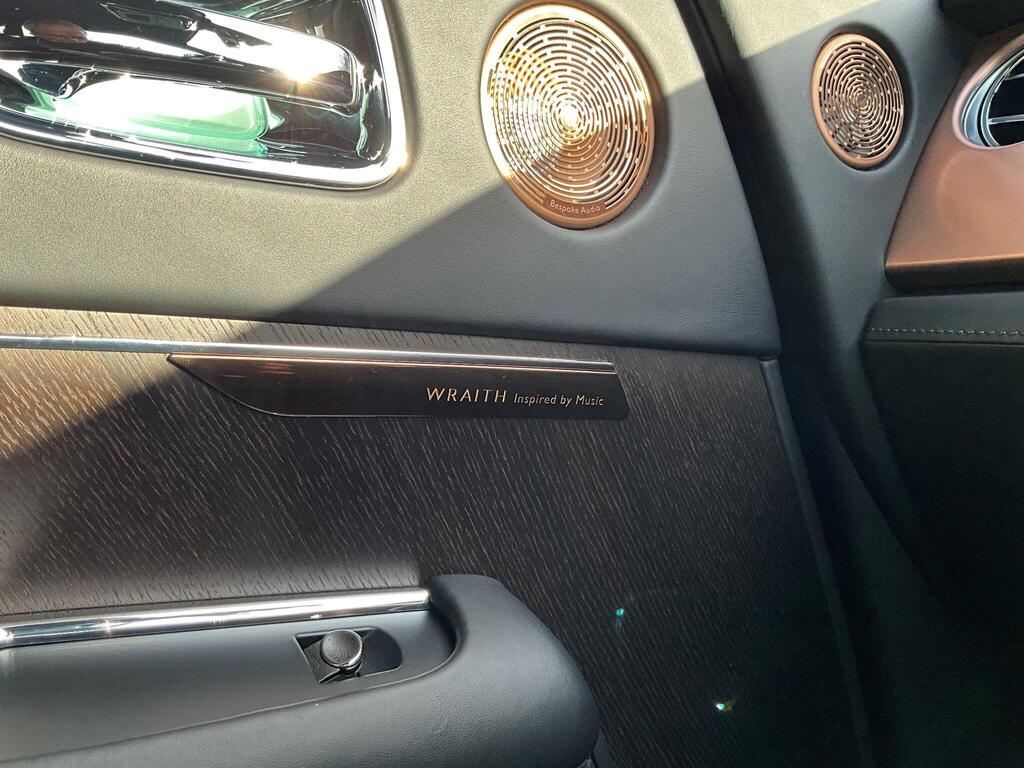Rolls-Royce Wraith Lyrical Copper 2016 for sale in Solihull | Rybrook Group