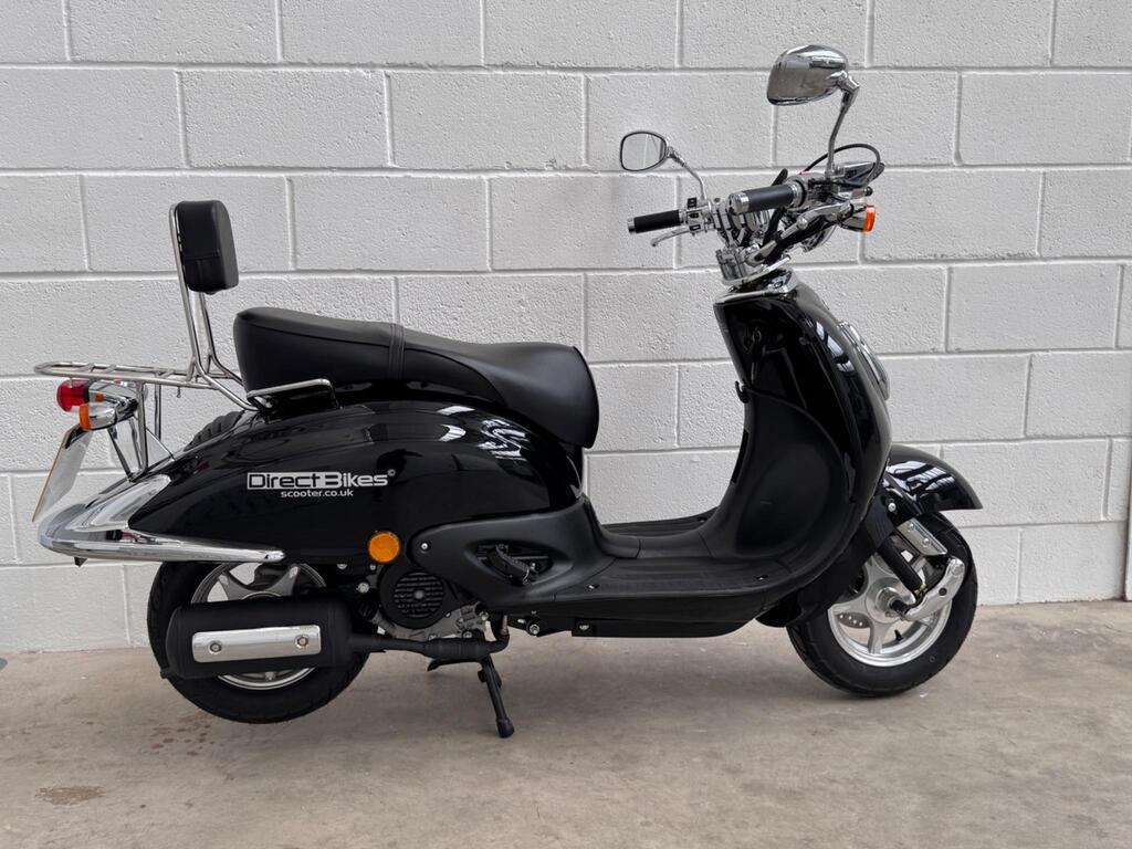Used Direct Bike Db 50 Qt-e Tommy Moped 50 Cvt Euro 5 in Burnley ...