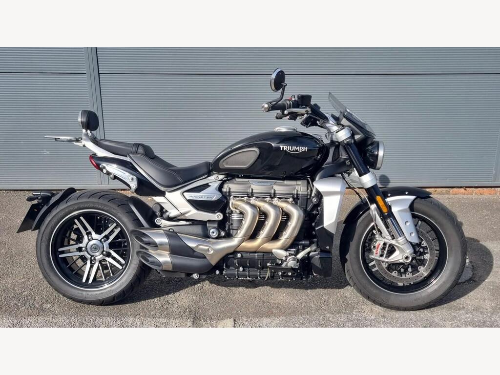 Used Triumph Rocket Iii Custom Cruiser 2458 Gt Euro 5 in Burnley ...
