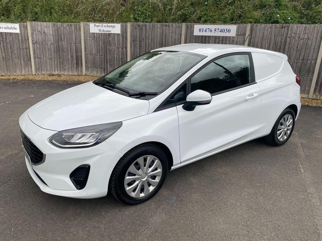Used Ford Fiesta Van Car Derived Van 1.0t Ecoboost Mhev Trend Euro 6 (S ...
