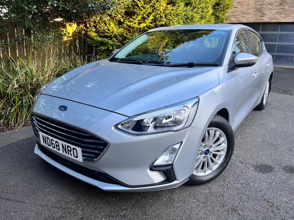Used Ford Focus Hatchback 1.0t Ecoboost Titanium Euro 6 (S/s) 5dr in ...