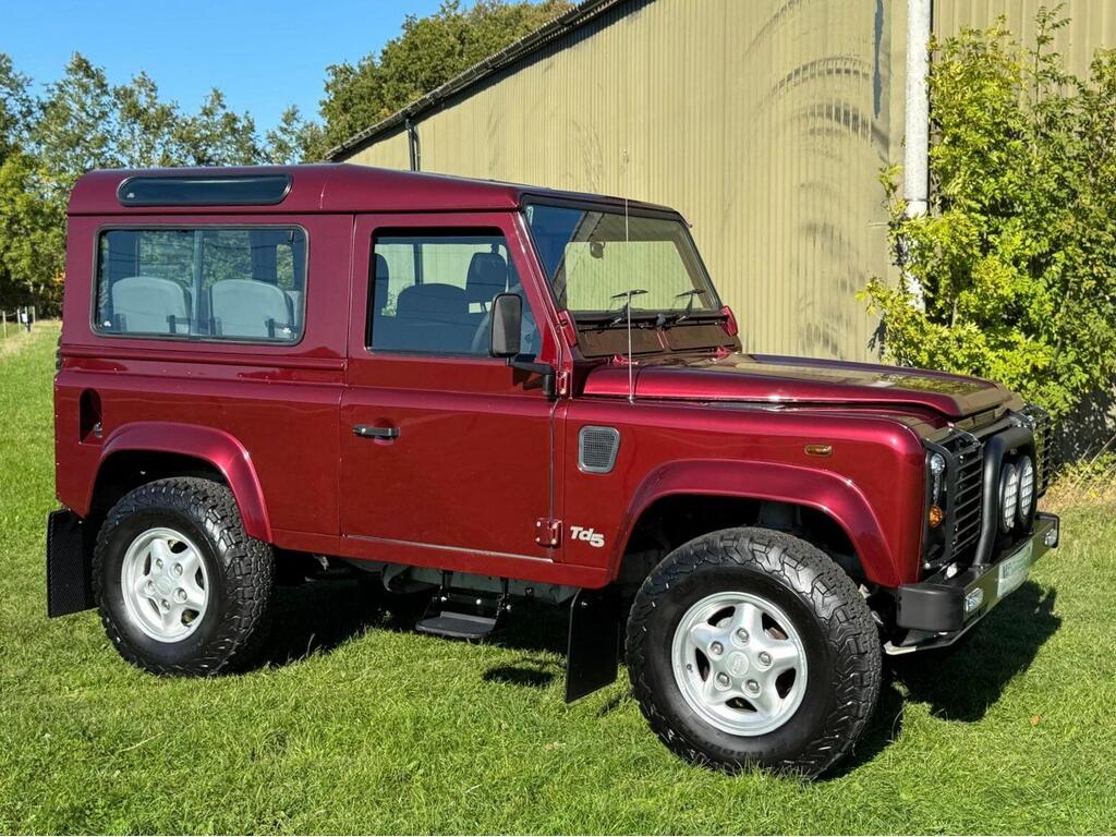 Used Land Rover Defender 90 Suv 2.5 Td5 County Station Wagon Swb in ...