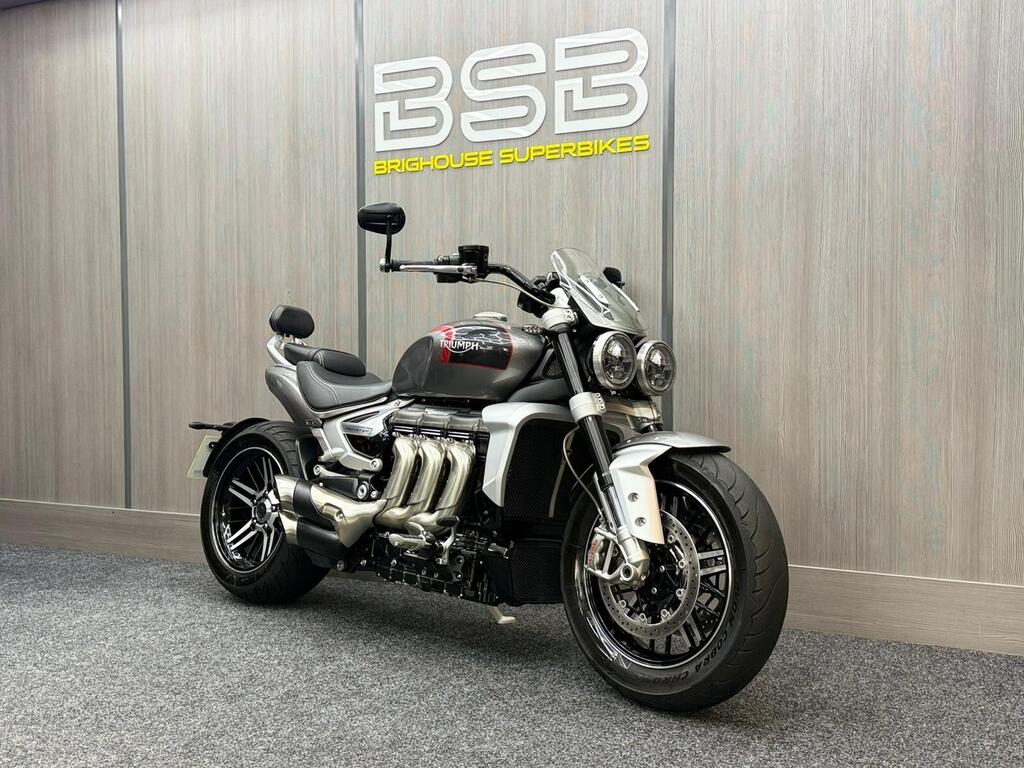 Used Triumph Rocket Iii Custom Cruiser 2458 Gt Euro 5 in Brighouse ...