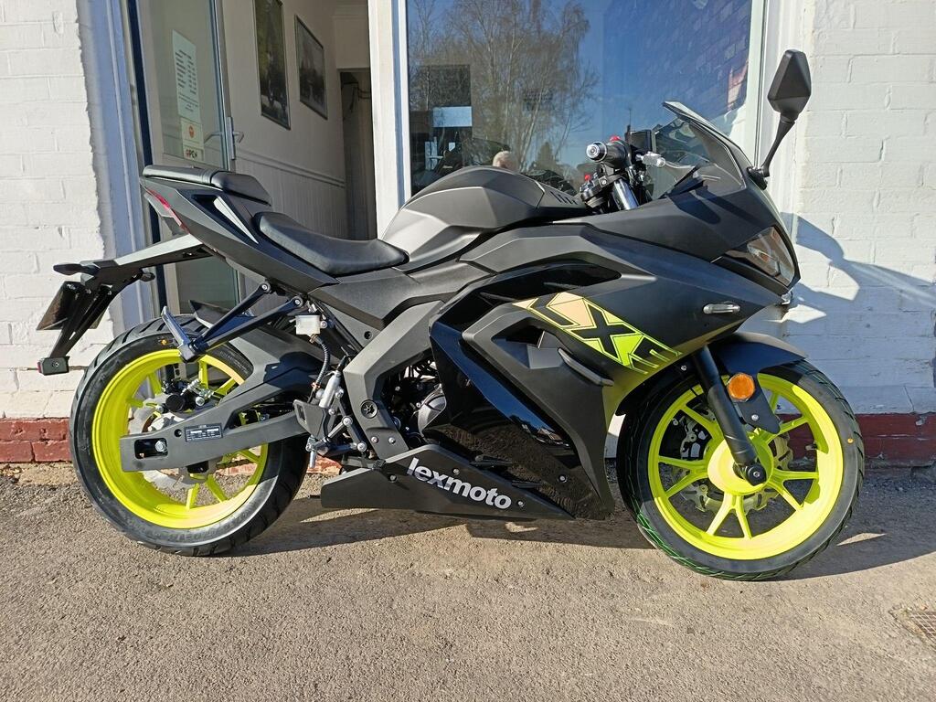 Used Lexmoto Lxs 125 Super Sports 125 E55 Euro 5 in Farnborough ...