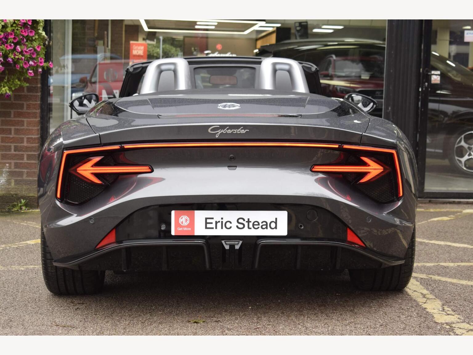 MG Cyberster Dual Motor 77kWh GT Auto 4WD 2dr (Camden Grey)