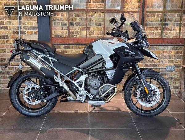Laguna Triumph Maidstone | Bike dealership in Aylesford | Autotrader