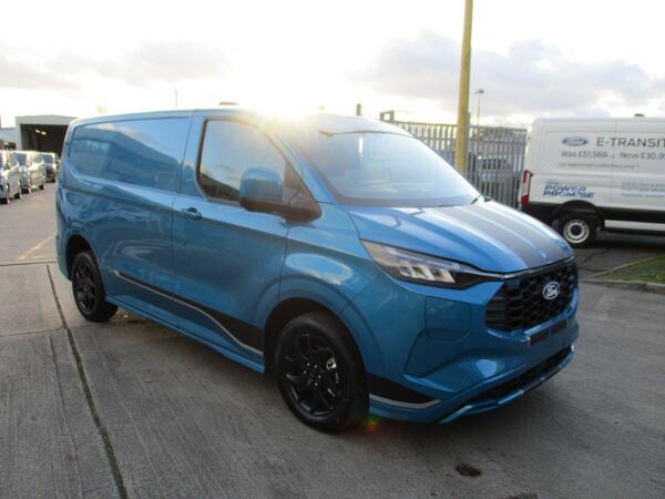 Stoneacre York Commercials | Van dealership in York | Autotrader