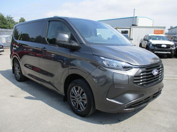 Stoneacre York Commercials | Van dealership in York | Autotrader