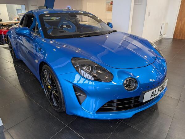 Martins Alpine Winchester | Car dealership in Winchester | Autotrader