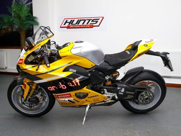 Hunts Motorcycles | Bike dealership in Manchester | Autotrader