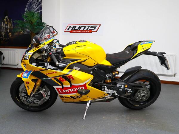 Hunts Motorcycles | Bike dealership in Manchester | Autotrader