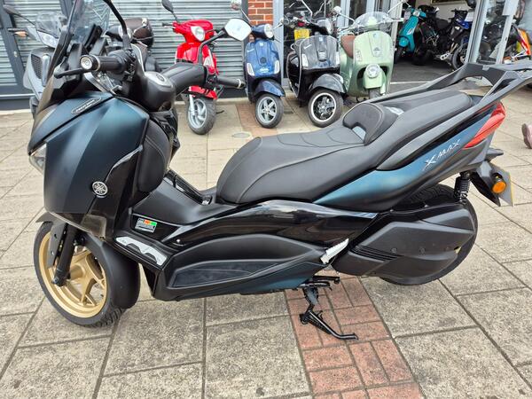 Yamaha Xmax bikes for sale | AutoTrader Bikes