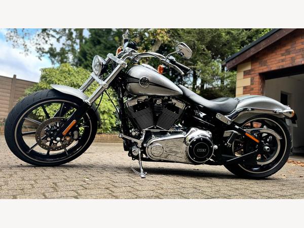 Custom Cruiser bikes for sale in Wales AutoTrader Bikes