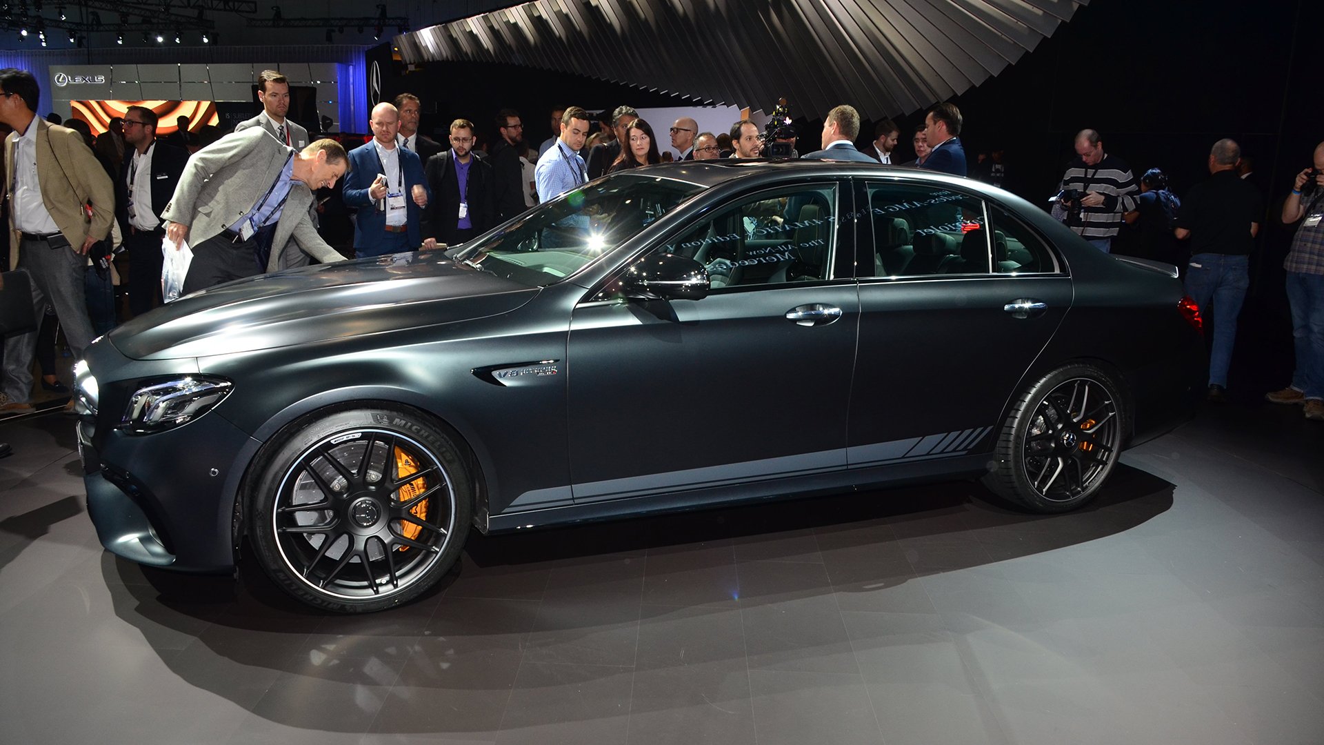 Mercedes-AMG E63 saloon revealed at LA Auto Show | Autotrader