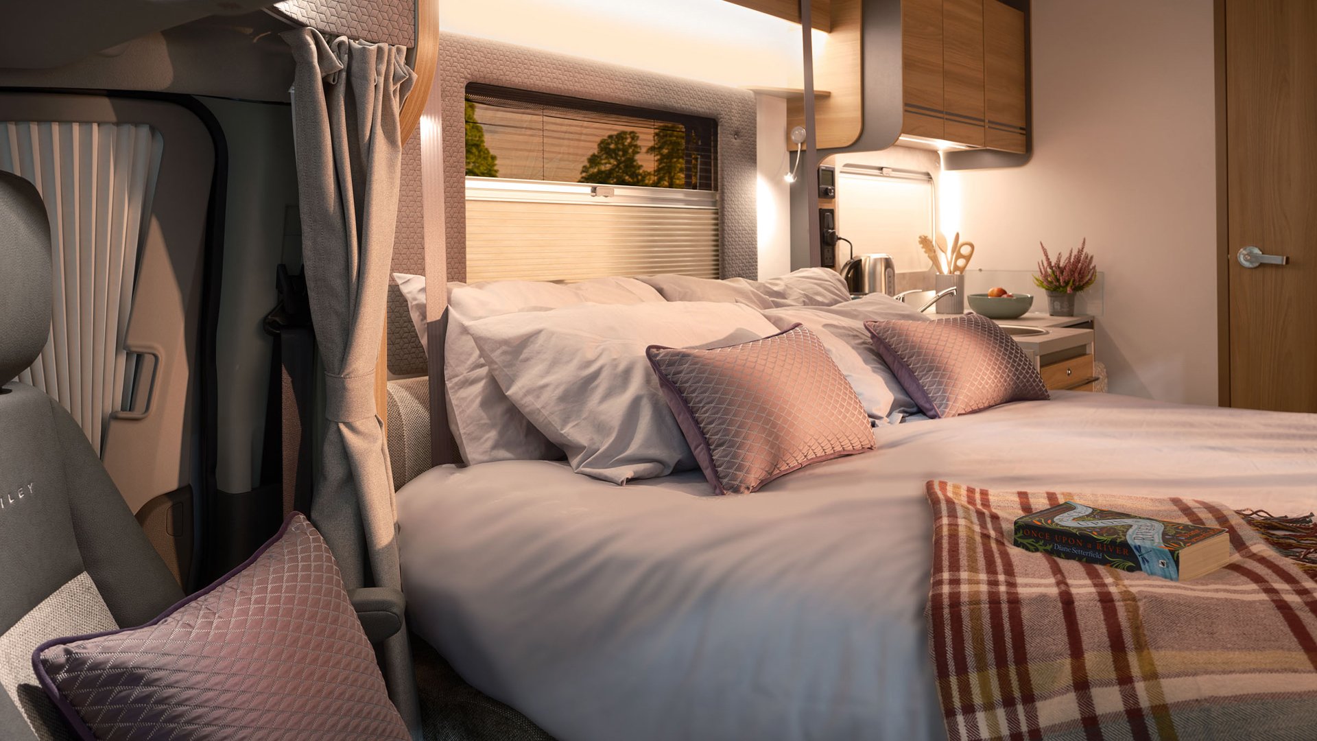 5 Best small motorhomes | Autotrader