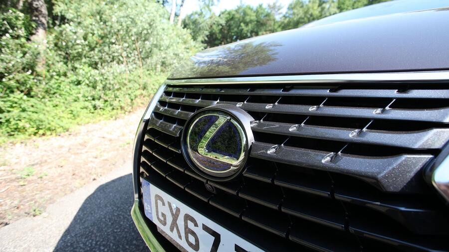 The REV Test: Small premium SUVs | Auto Trader UK