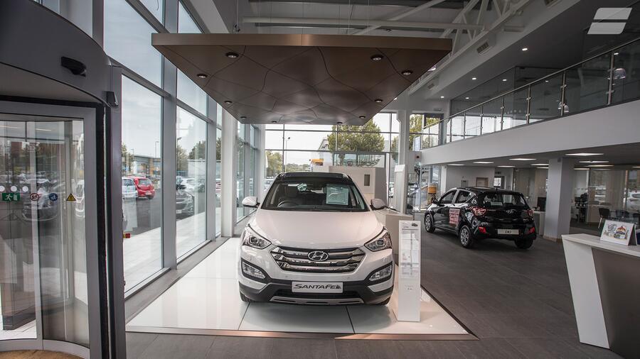 How to choose a good car retailer | Auto Trader UK