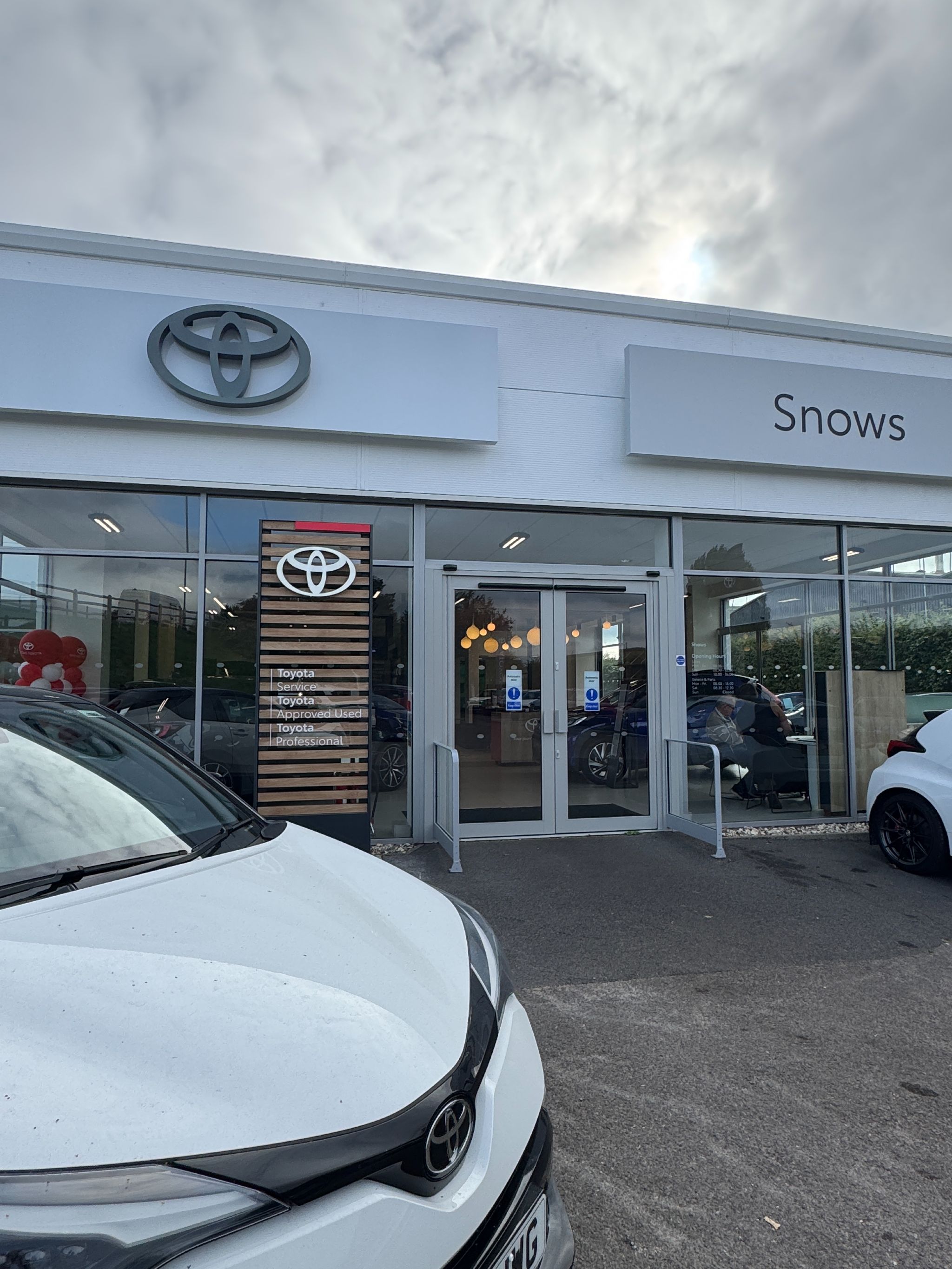 Snows Toyota Chichester | Car dealership in Chichester | Autotrader