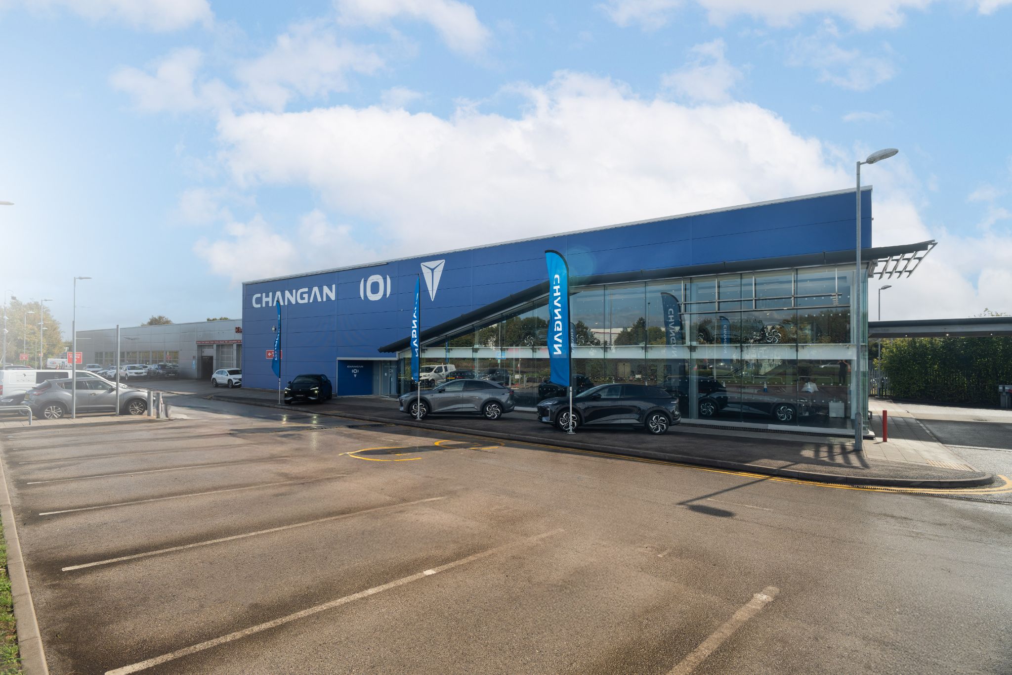 Lookers Changan Birmingham | Car dealership in Birmingham | Autotrader