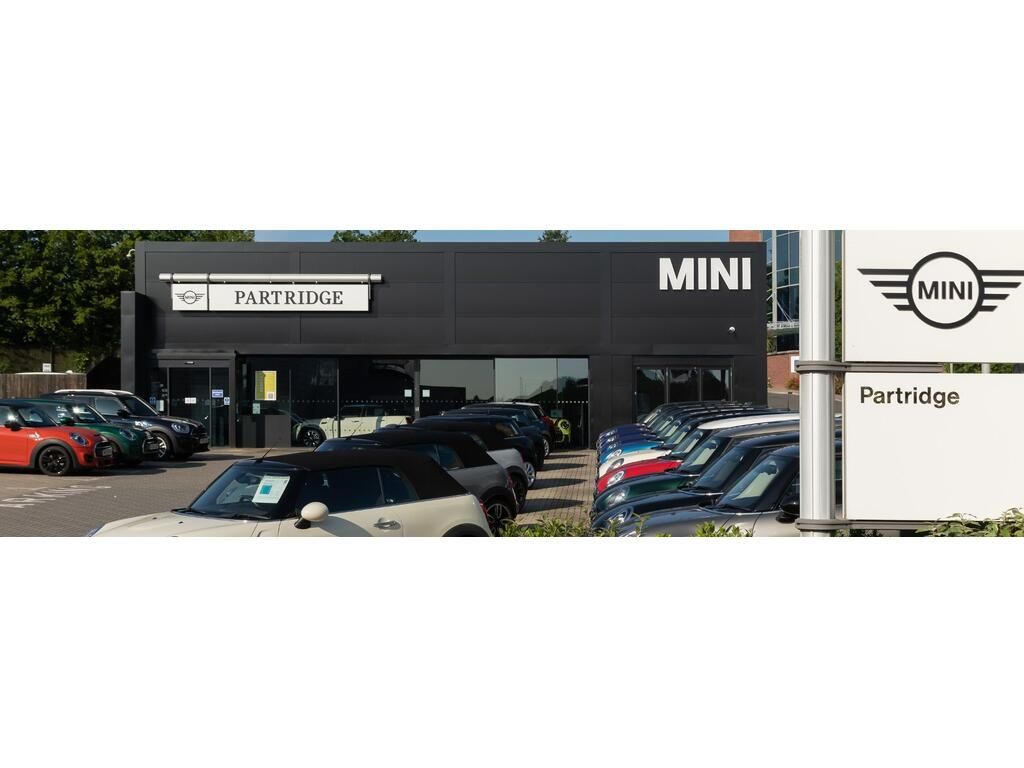 MINI UK at Partridge Of Hampshire | Car dealership in Eastleigh ...