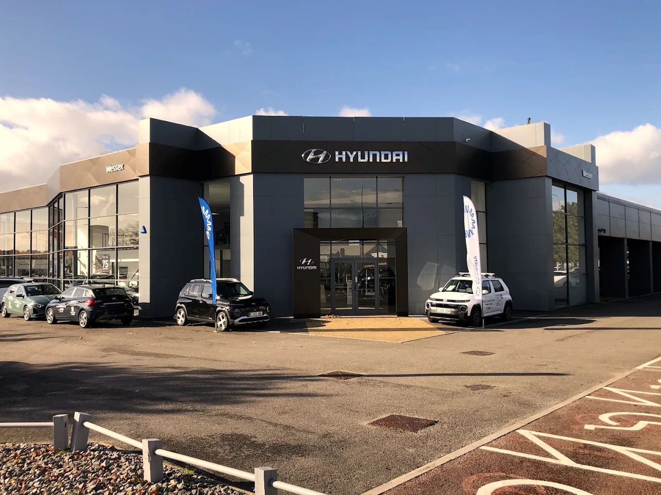 Wessex Garages Hyundai Penarth Road, Cardiff | Car dealership in ...