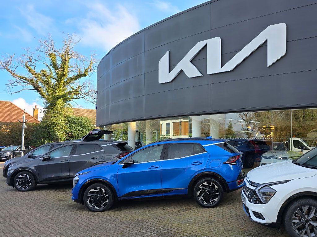 Solihull Kia | Car dealership in Solihull | Autotrader