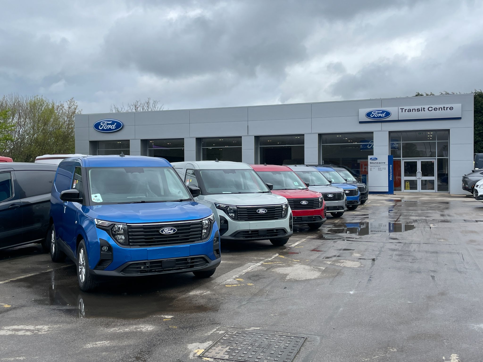 Stoneacre Doncaster Commercials (York Road) | Van dealership in ...